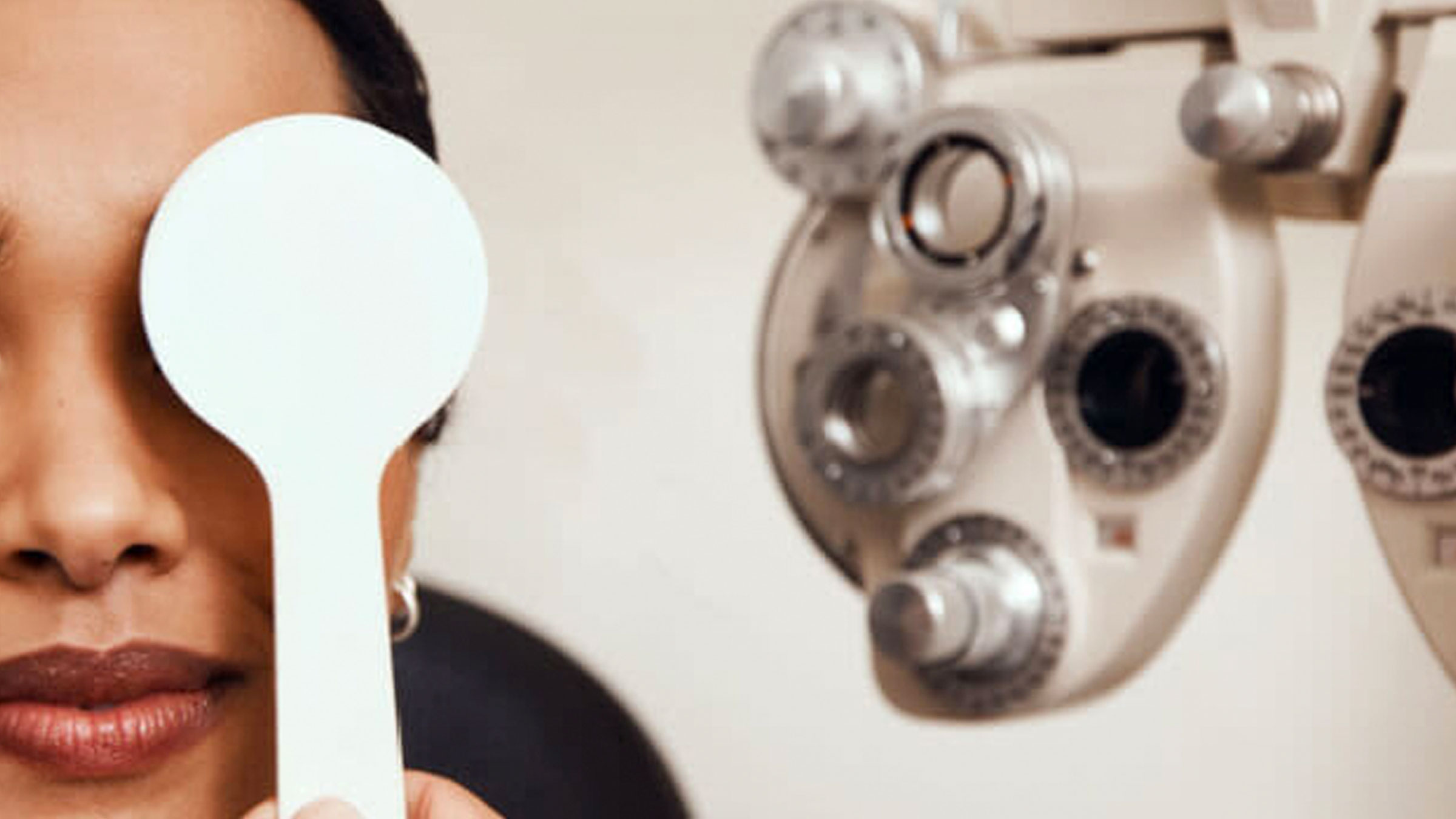 Signs that it's Time to Visit an Eye Doctor in Delray - Visual Eyes Optical